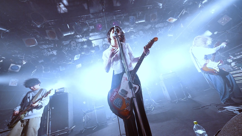 待月 (Live at Shibuya Club Quattro, 2023) by CRYAMY | TuneCore Japan